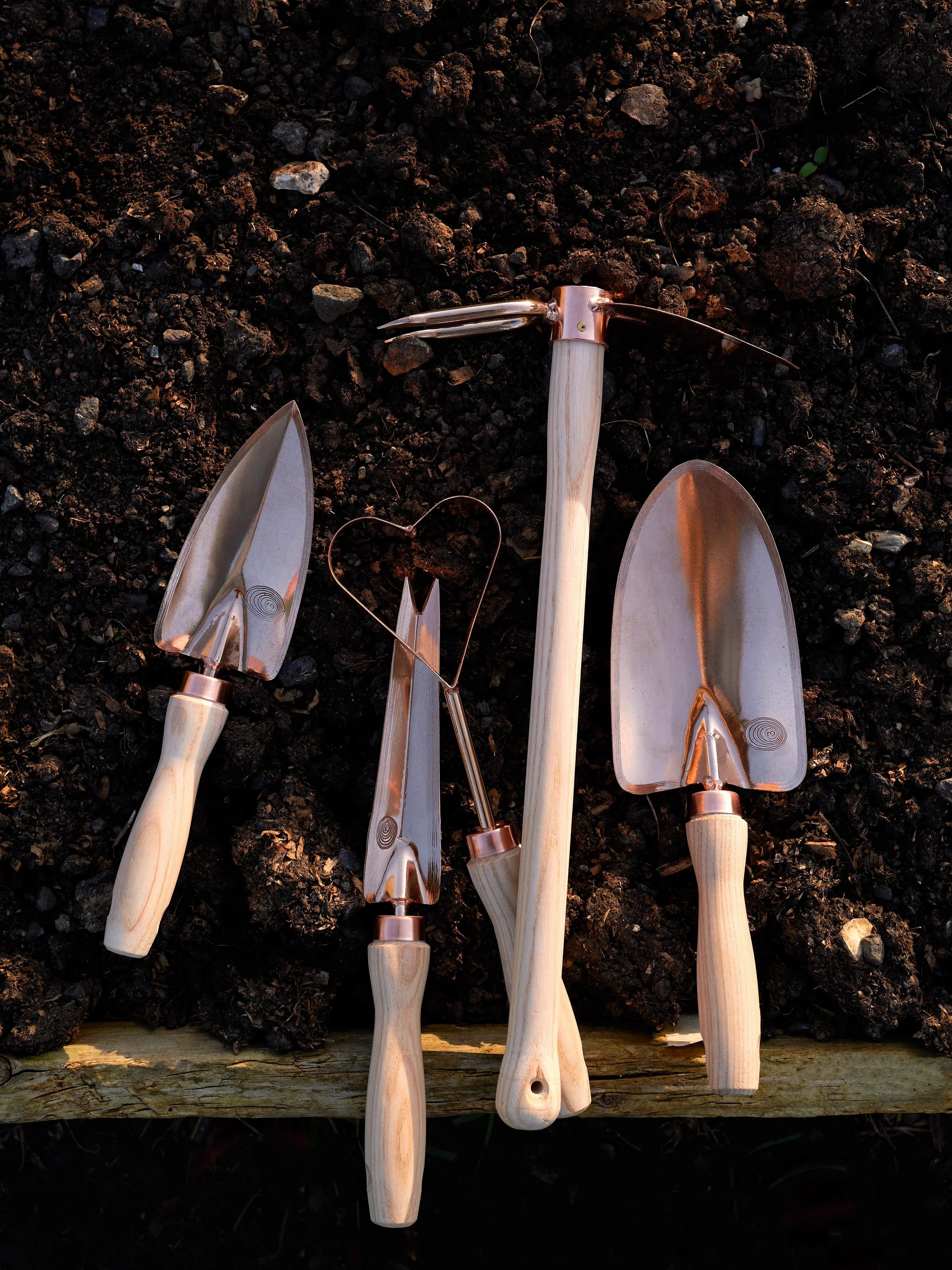 Why Choose Copper Tools? – Dan Cooper Garden