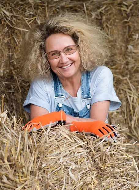 Donkey Gloves – Dan Cooper Garden