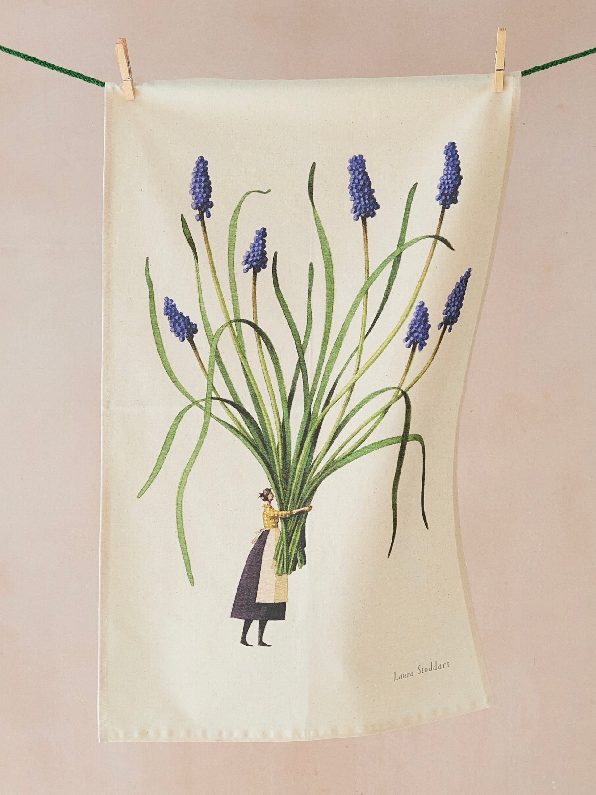 Laura Stoddart Muscari Tea Towel – Dan Cooper Garden